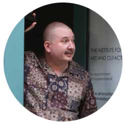 Joe_Cal – The Institute for Art and Olfaction